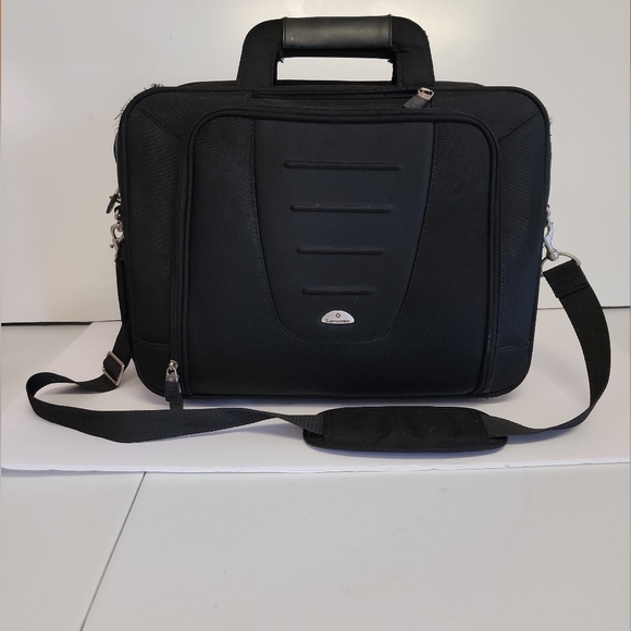 Samsonite | Other | Pre Ownedsamsonite Top Load Laptop Computer Case ...
